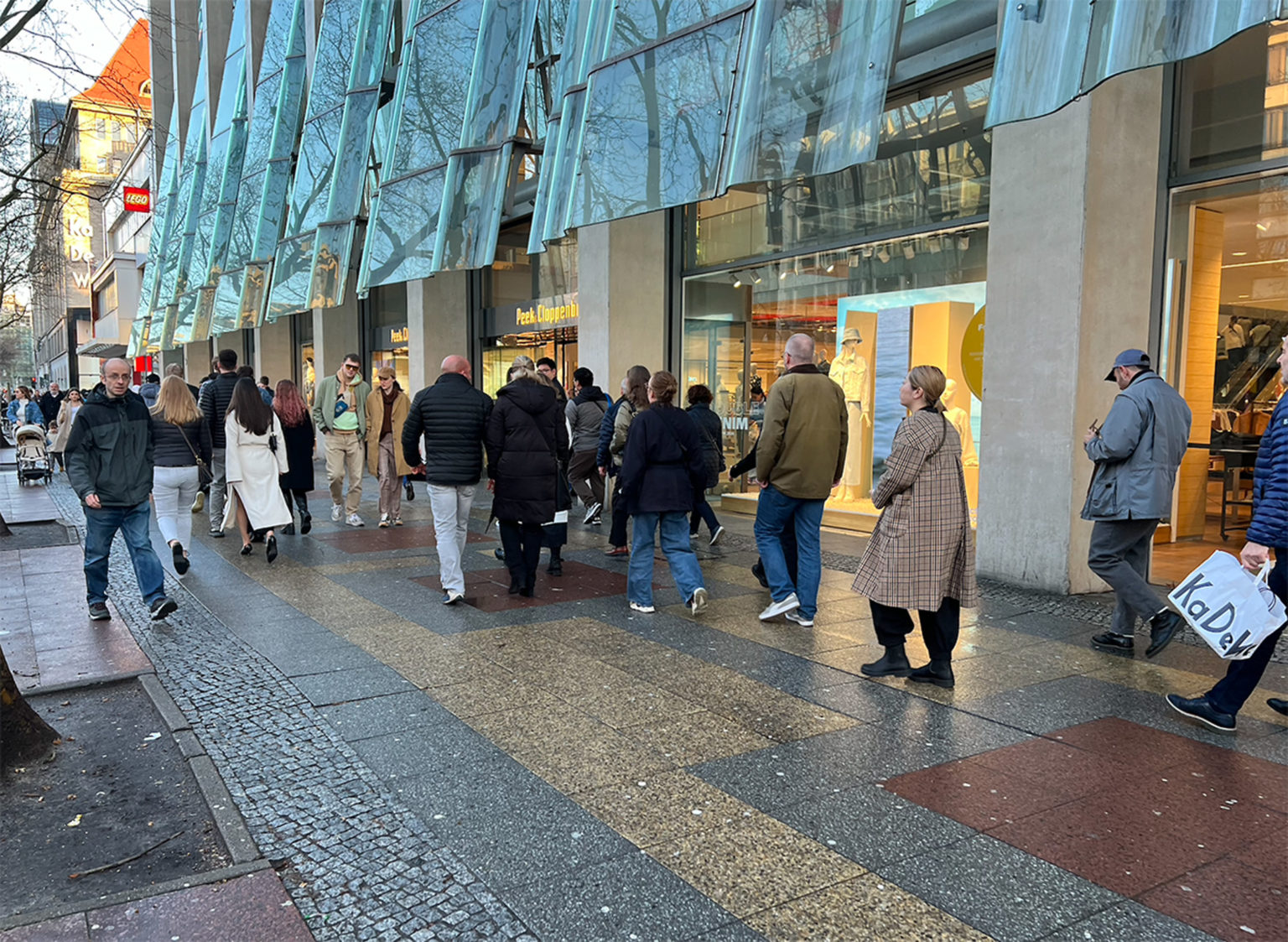 3月23日 Germany 買い付け | Chickadee & HOME