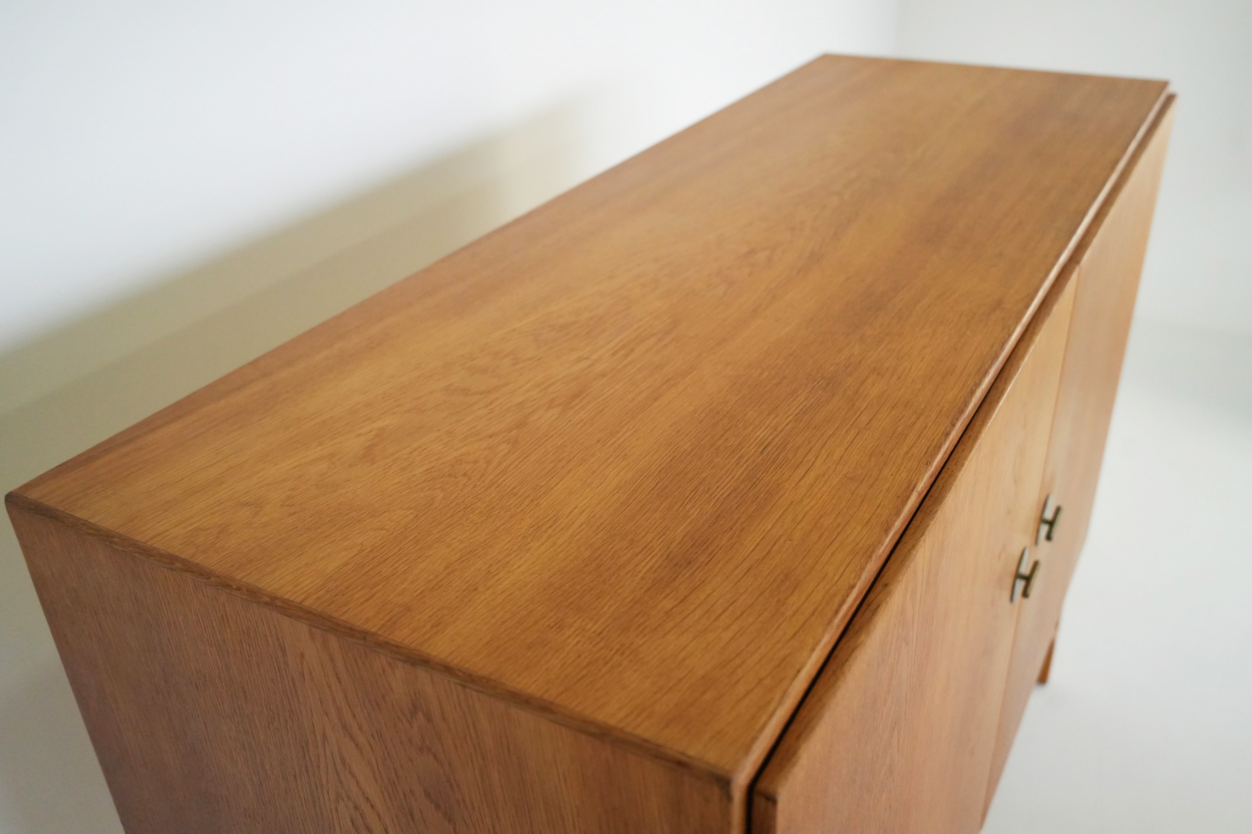 Borge Mogensen / Cabinet / Model 232 / Oak | Chickadee & HOME